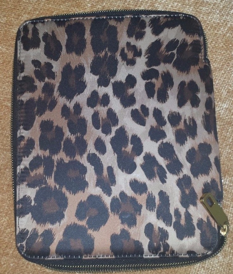 JUICY COUTURE TAN ANIMAL CHEETAH LEOPARD LAPTOP CASE | eBay