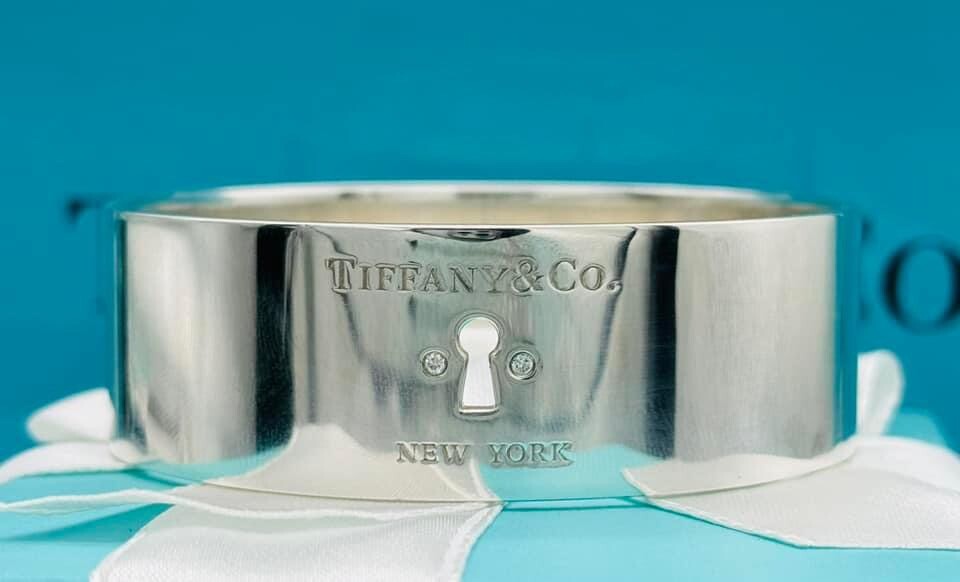 Tiffany & Co Sterling Silver Wide Locks Diamond Bangle Bracelet ...