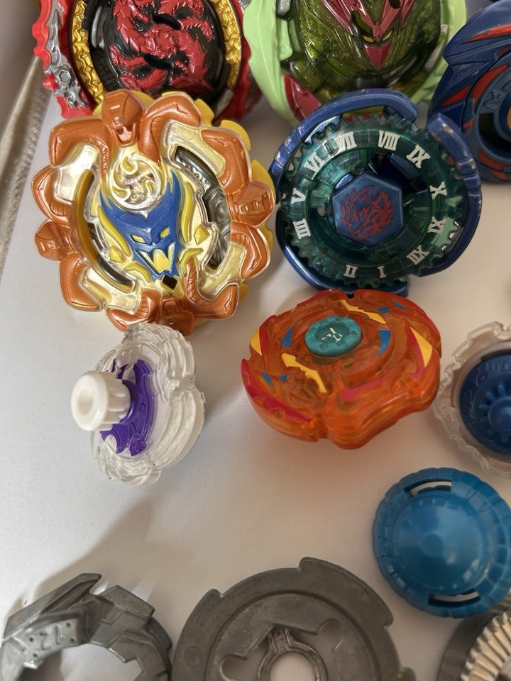 Beyblade lot of Vintage Takara Tomy Burst Hasbro Metal Fight Beyblades ...