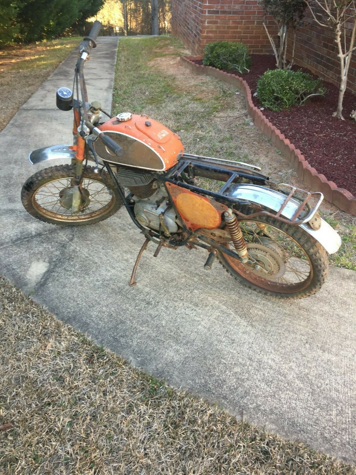 Handlebar, M 512/A, 1971 Benelli 175 Enduro Wards Riverside Motorcycle ...