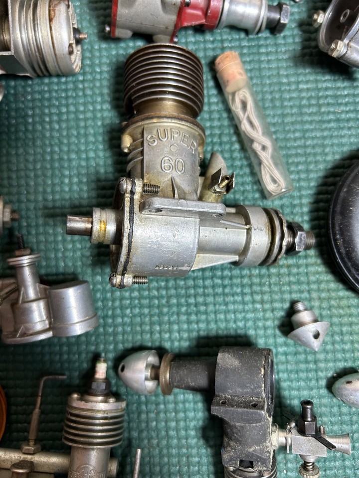 SUPER VINTAGE LOT OF 23 AIRPLANE ENGINES & 8 WHEELS DOBEY WHITE,TORPEDO ...