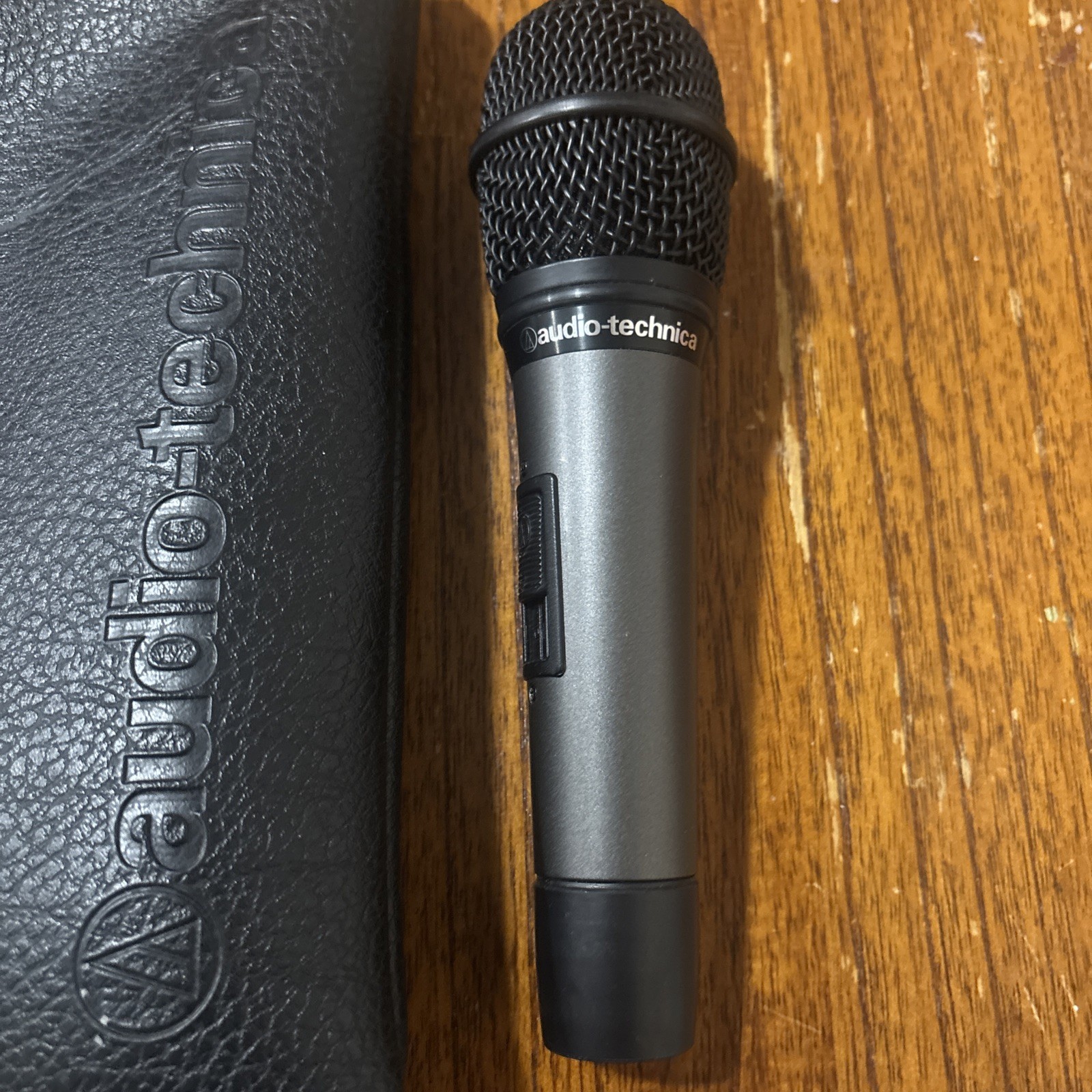 Audio-Technica Hypercardioid Dynamic Handheld Microphone With Switch ...