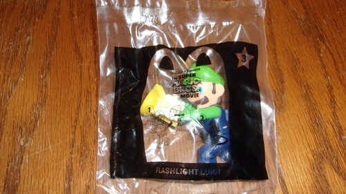 2022 McDonald's The Super Mario Bros Movie Flashlight Luigi Kids Toy ...