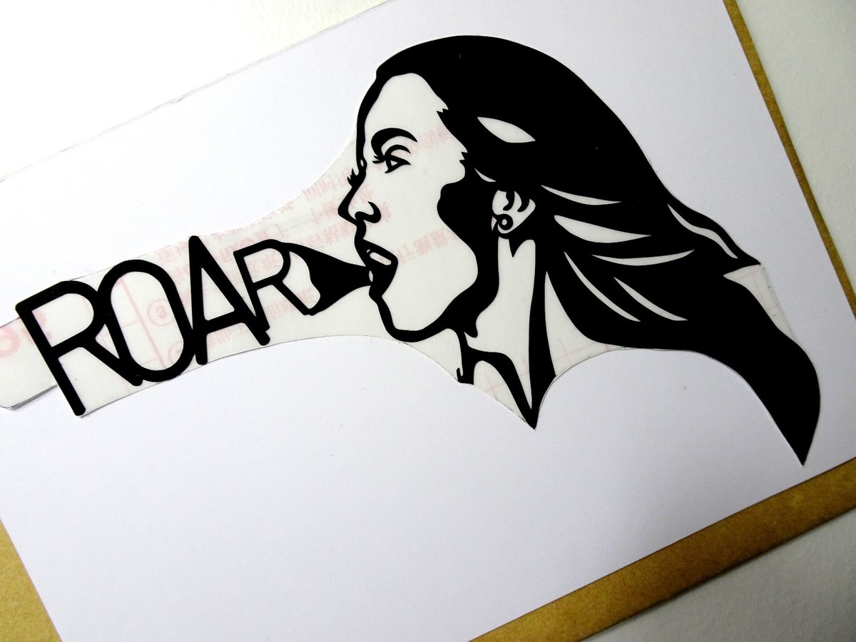 Katy Perry Roar Artwork Katy Perry Debuts Jungle Themed 'Roar'