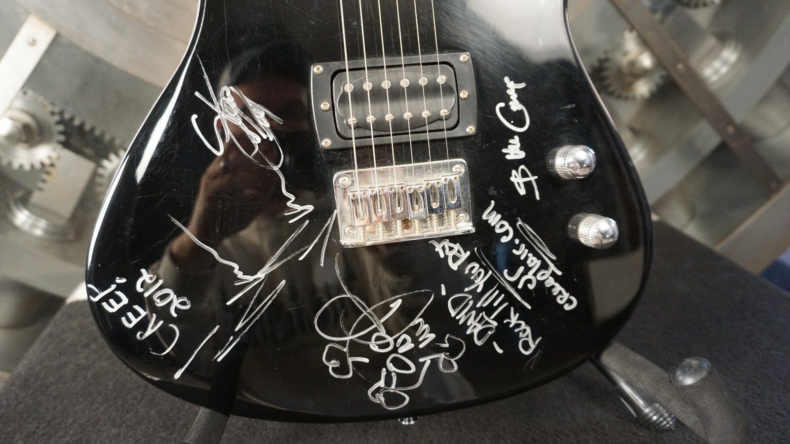 First Act ME431 - Black Electric Guitar Signed by Creep | eBay