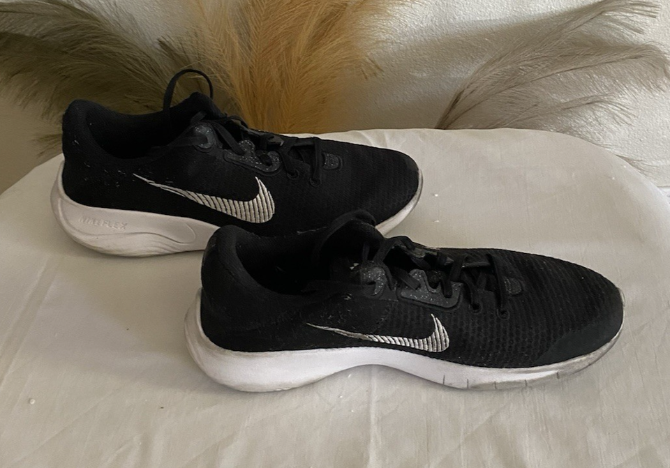 Nike Flex Experience Run 11 Black White Mens Size 9 DD9284-001 | eBay