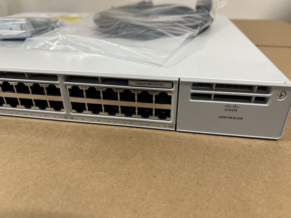 C9200-24P-E Cisco 9200 24 port POE+ Switch w/ Single PWR-C5-600WAC ...