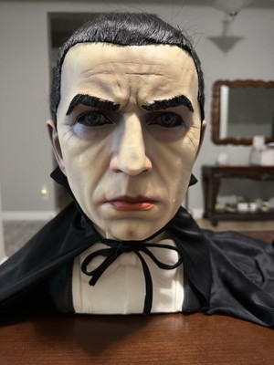 Dracula Bust 1:1 Ratio Life Size With Hair Beautifully Painted With ...
