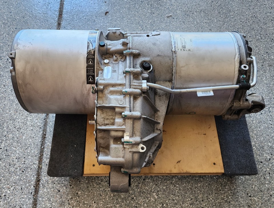 Tesla Model S Large Drive Unit Motor 1002633-01-R | eBay