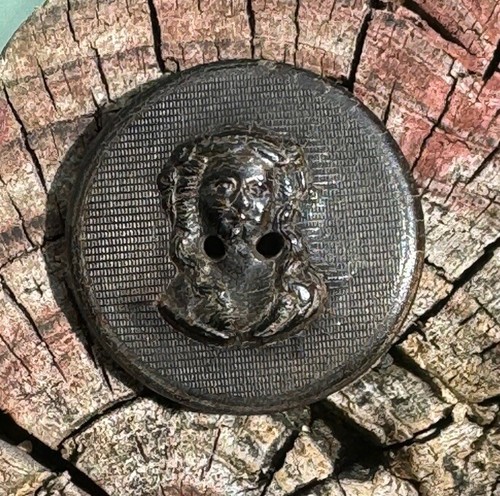 Outstanding Antique Button Pressed Wood JENNY LIND Good Old One NY ...