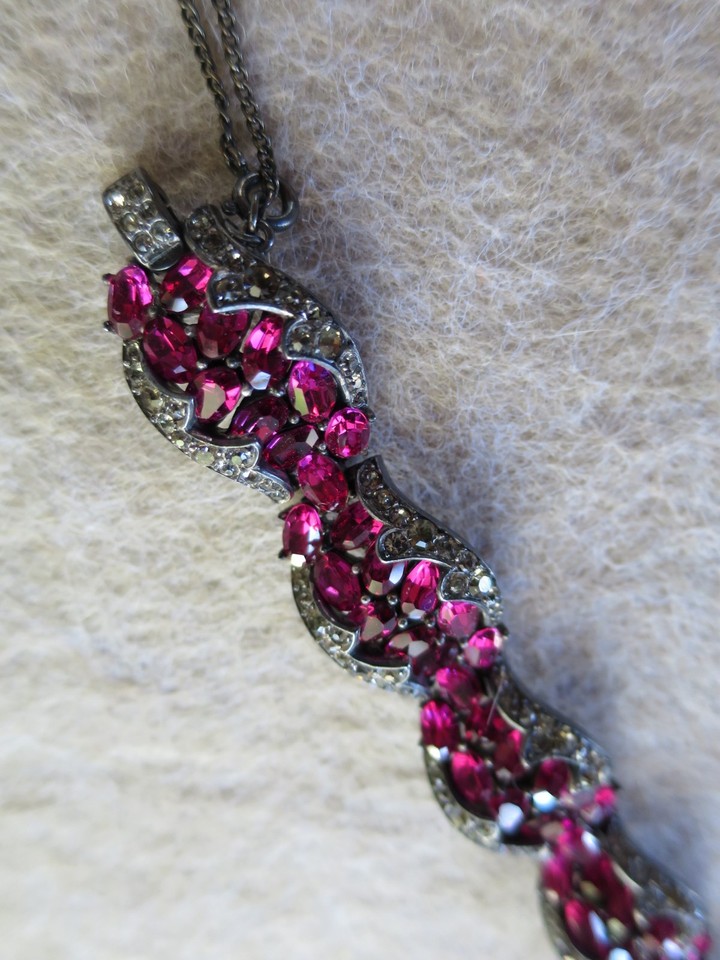 Signed Trifari Fuchsia Berry Brooch, Earrings and Bracelet Set | eBay