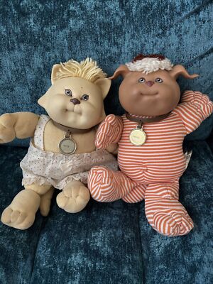 Lot of 2 TWO Cabbage Patch Kids Koosa cat Dog Brown Vintage 1983 Doll ...