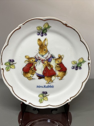 Frederick Warne &CO Peter Rabbit Collector Plate Mrs. Rabbit Beatrix ...