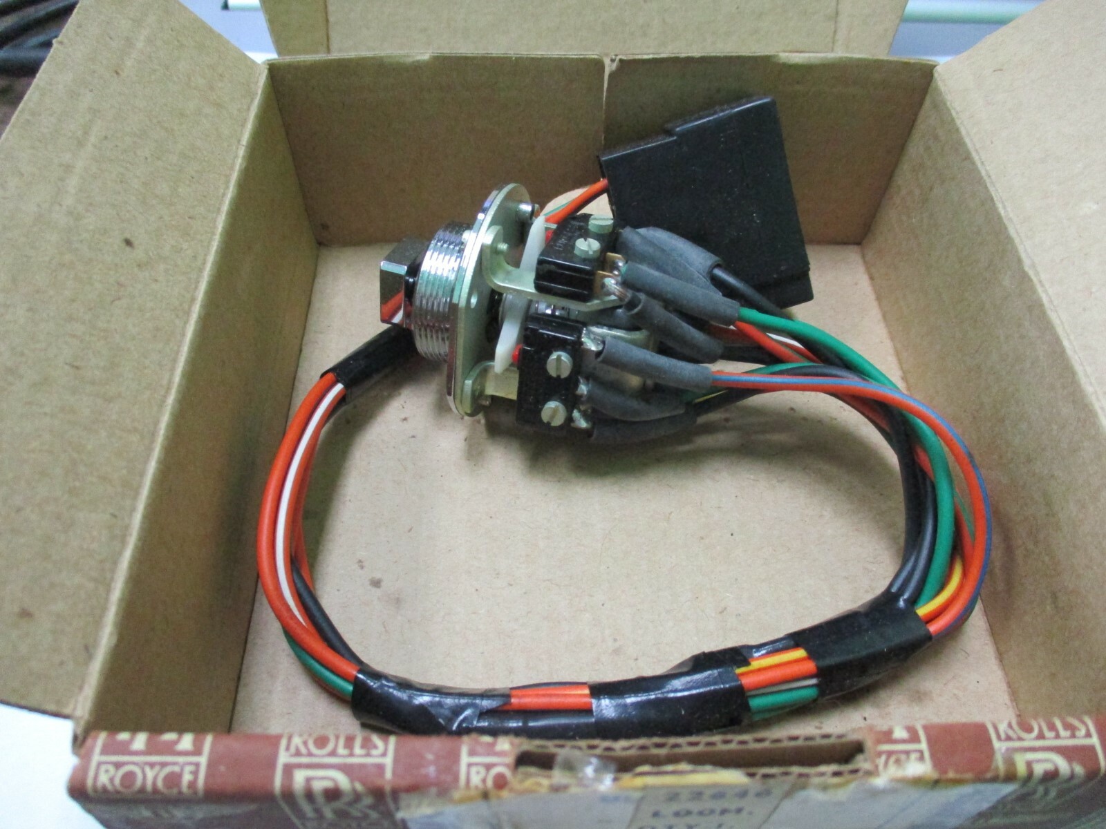 Rolls Royce Corniche, Silver Spur, Bentley NOS electric mirror switch ...