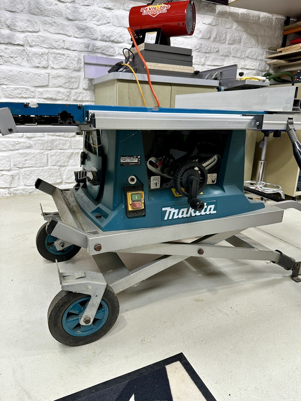 Makita MLT100 240V Table Saw 88381868198 | eBay