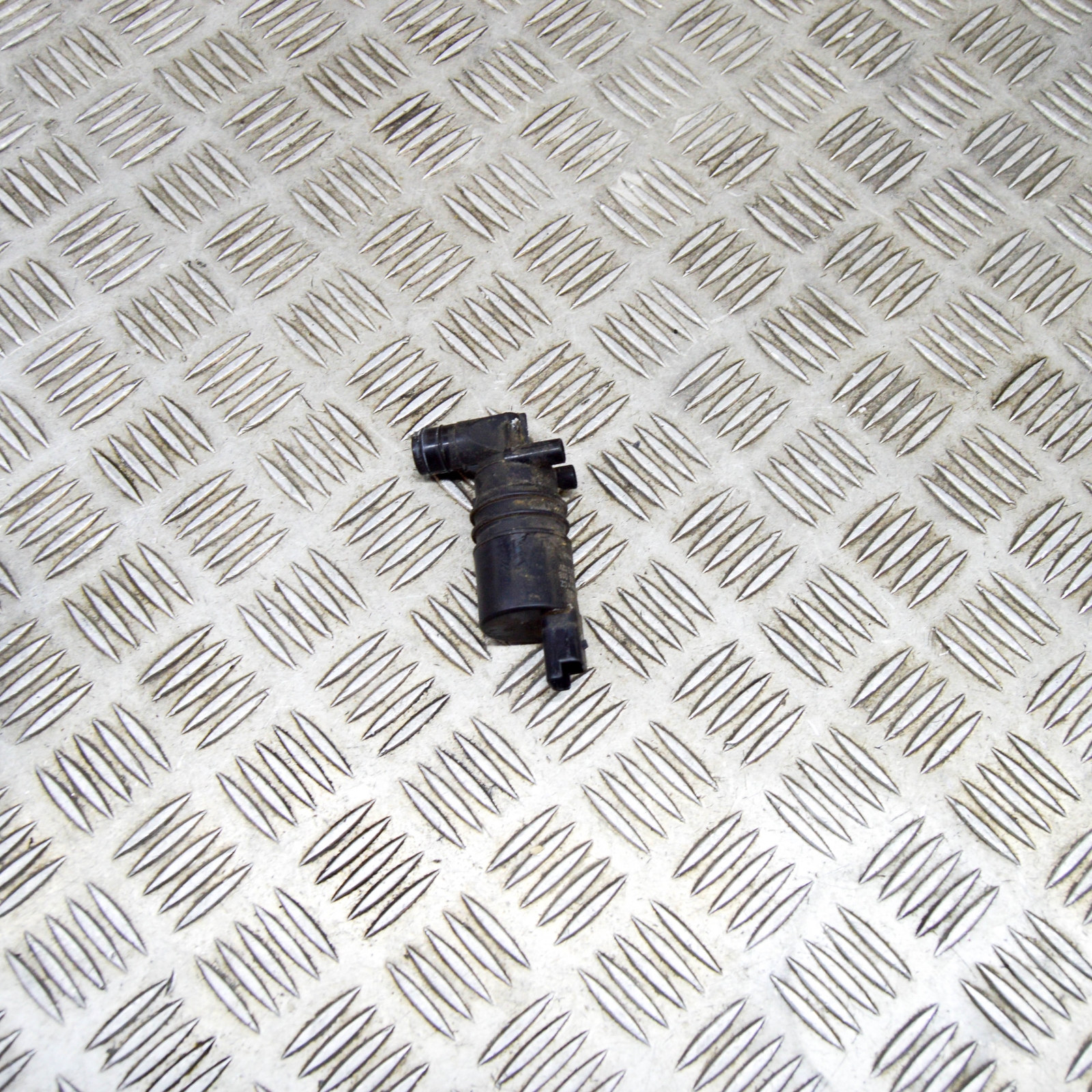PEUGEOT 3008 T84 Moteur pompe réservoir lave-glace 9643447980 1.6D 82kw ...
