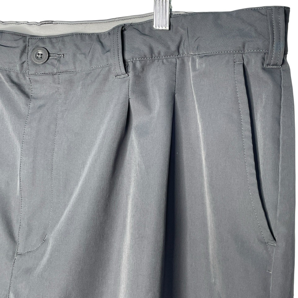 Reebok Pleated Golf Shorts Mens Size 46 Athletic Activewear Casual ...