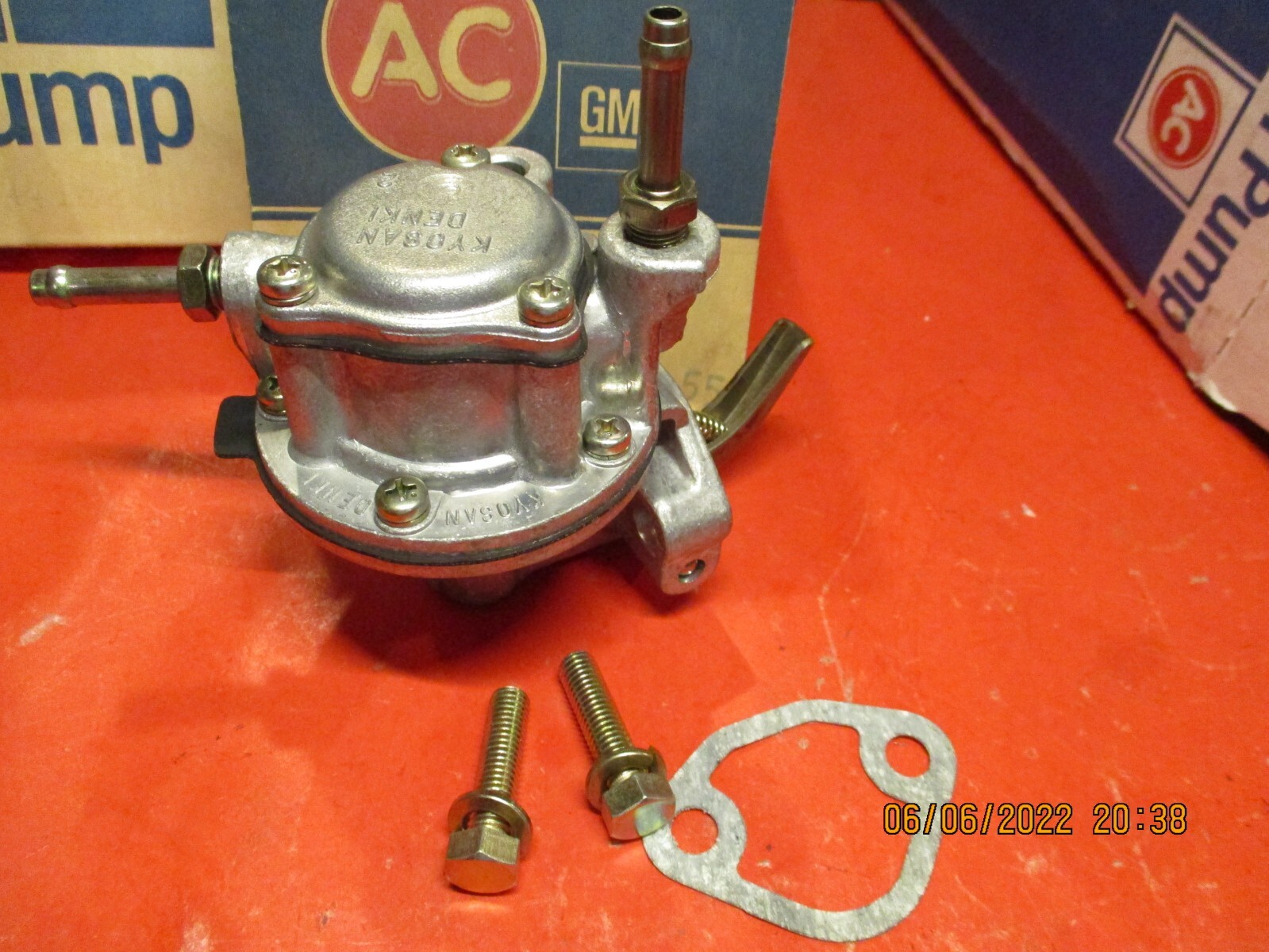 TOYOTA COROLLA 1.1L,1.2L 1966-1970--NEW OEM-KYOSAN DENKI--FUEL PUMP | eBay