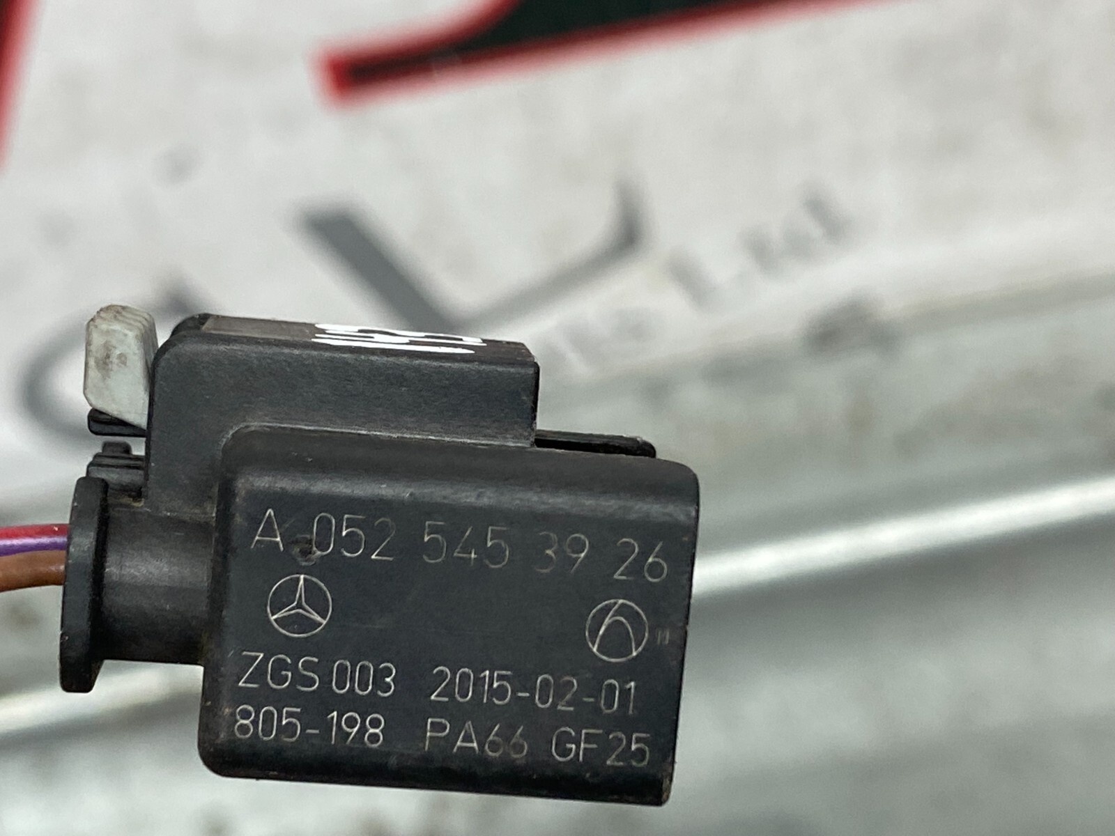 (AS) GENUINE MERCEDES BENZ ENGINE WIRING LOOM HARNESS PLUG CONNECTOR ...