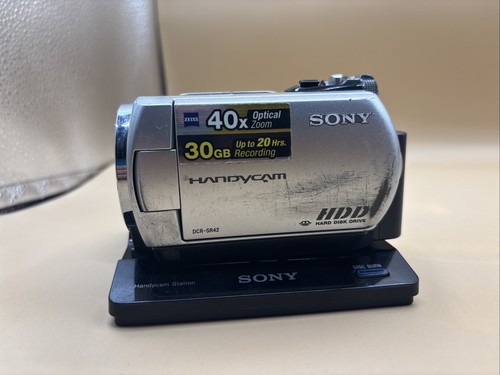 Sony Handycam DCR-SR42 Camcorder Silver 30GB HDD 2.5" LCD 2000x Digital ...