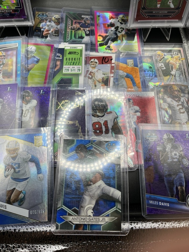 PSA Football Graded Card Lot, 20+ Raw Numbered Rookies, Patches, Autos ...