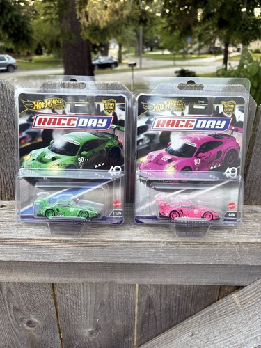 Hot Wheels Premium Roxy & Rexy Porsche Race Day 911 GT3 R Pink Chase 0/ ...