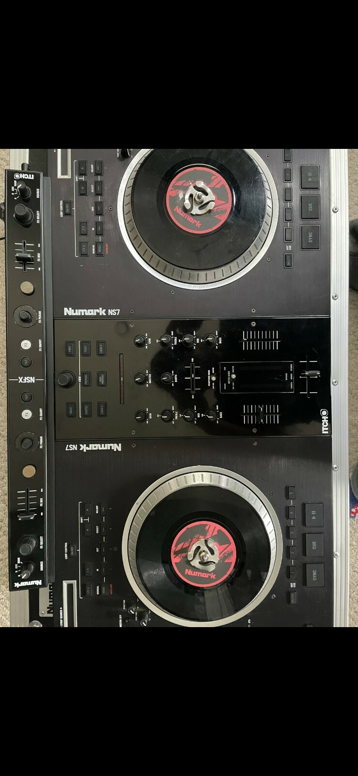 Numark Ns7 Back