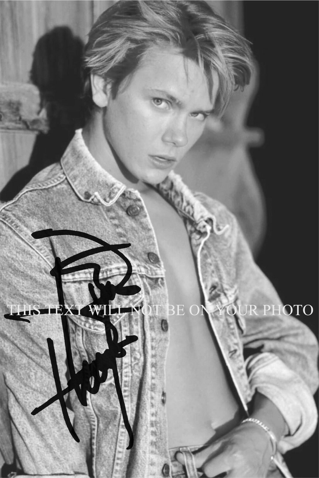 RIVER PHOENIX SIGNED AUTOGRAPH 6x9 RPNT PHOTO YOUNG | eBay