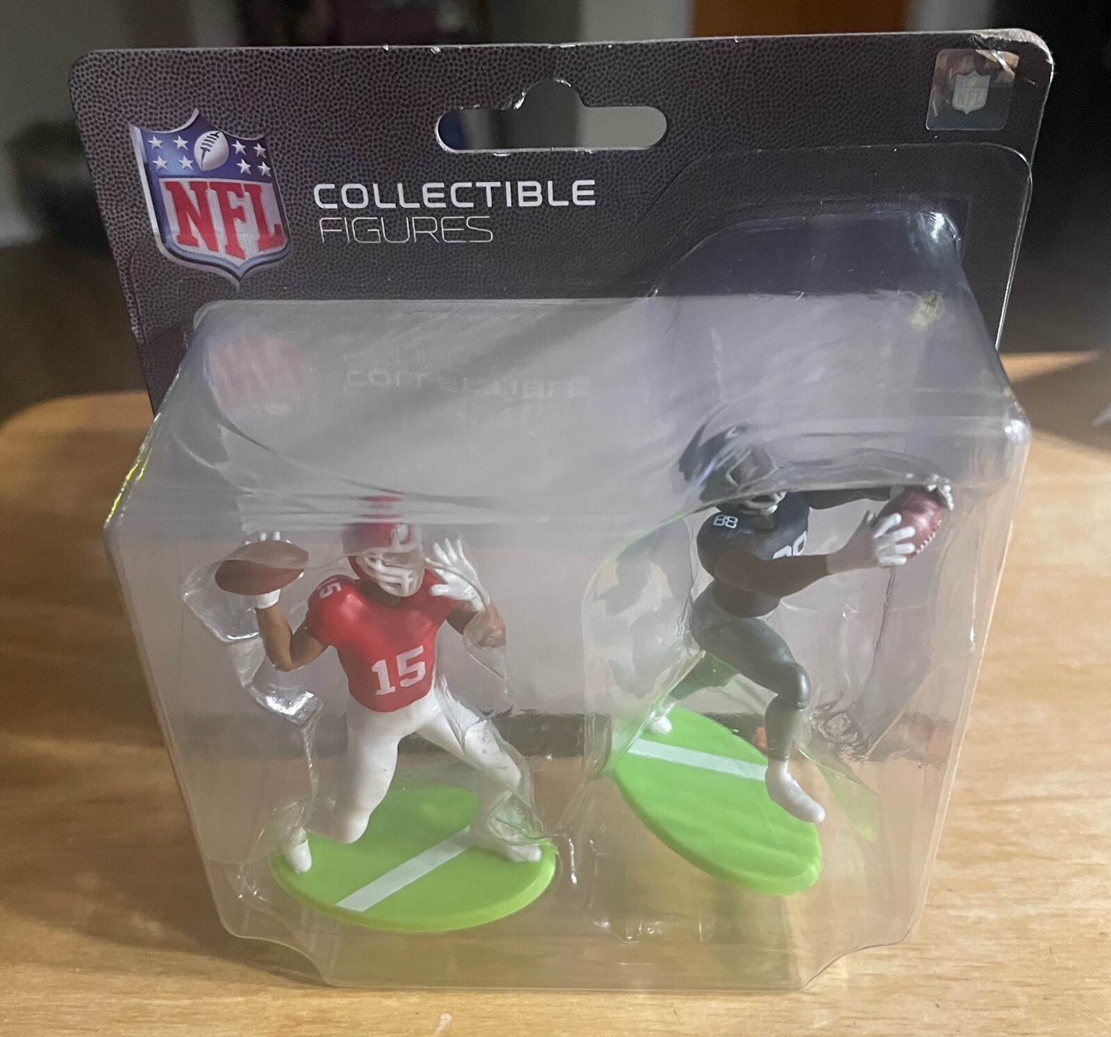 Patrick Mahomes/CeeDee Lamb NFL Excite Collectible Figures Chiefs ...