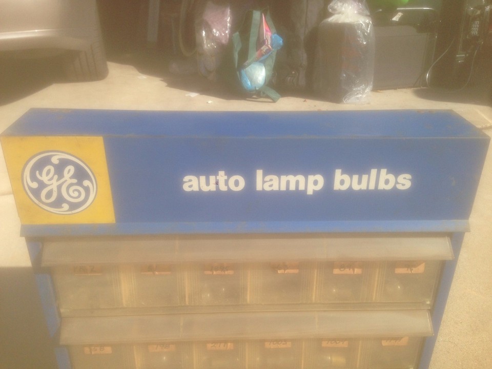 Vintage GE Auto Lamp Bulbs Light Bulb Display Cabinet Rack | eBay