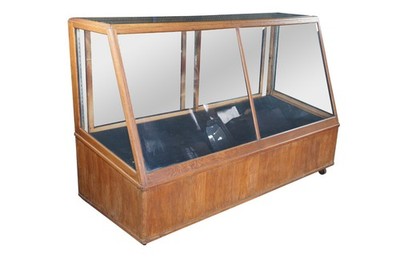 Display Cases - Slant Front