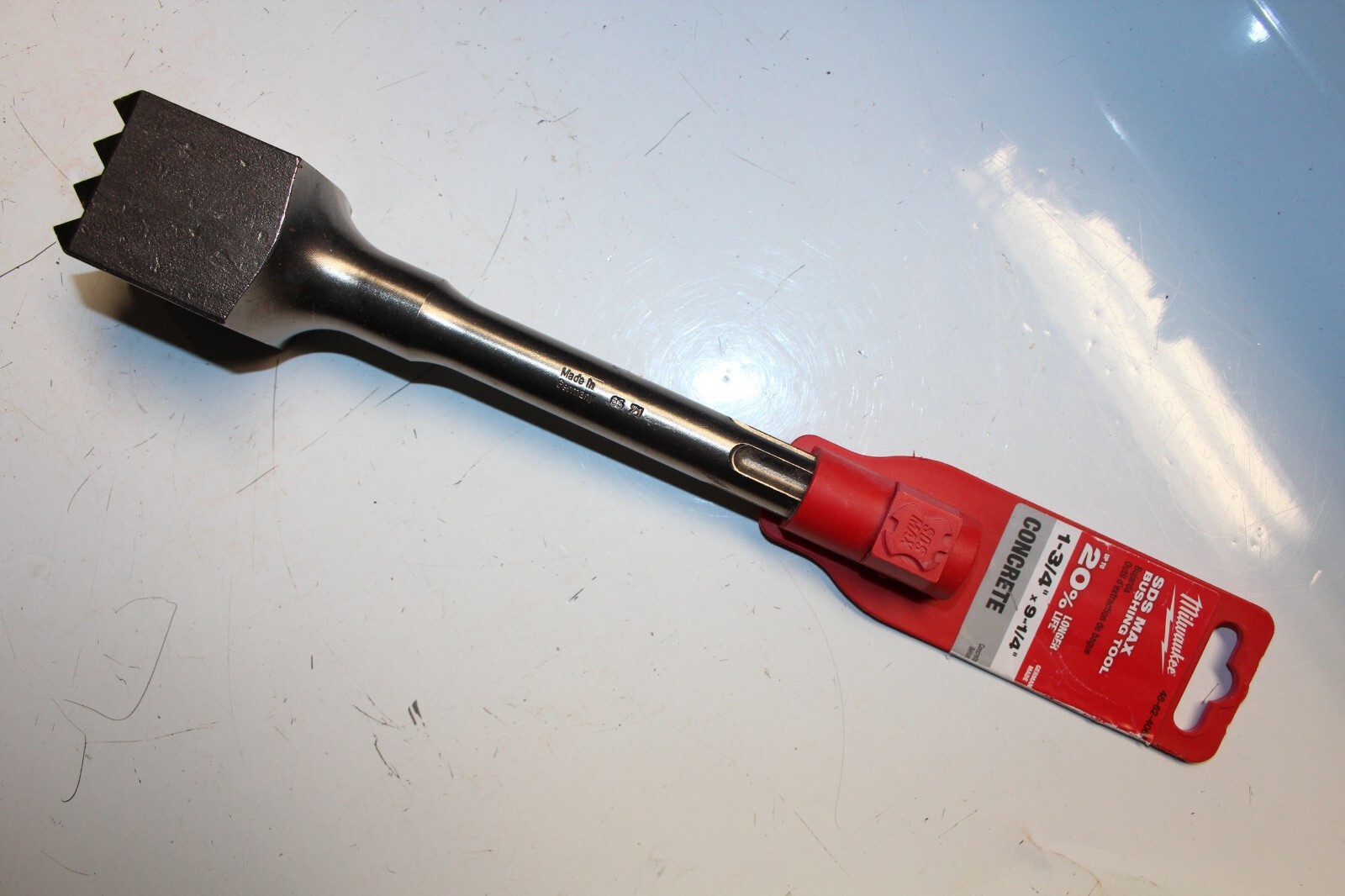 Milwaukee 48-62-4065 (1-3/4"X 9-1/4") in. SDS-MAX Concrete Bushing Tool ...