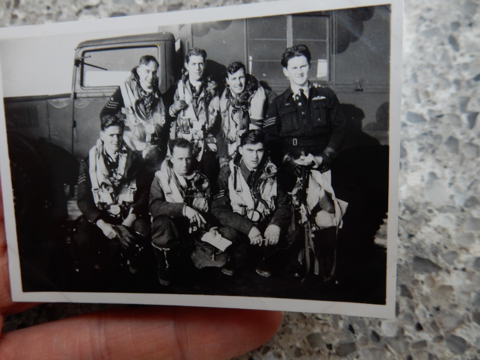 466 Squadron Halifax aircrew RAF Leconfield Jan 1944 RAAF AUSTRALIANS ...