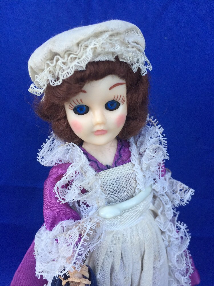 Betsy Ross Carlson Doll Colonial Star American USA Flag Dress Eyes Open ...