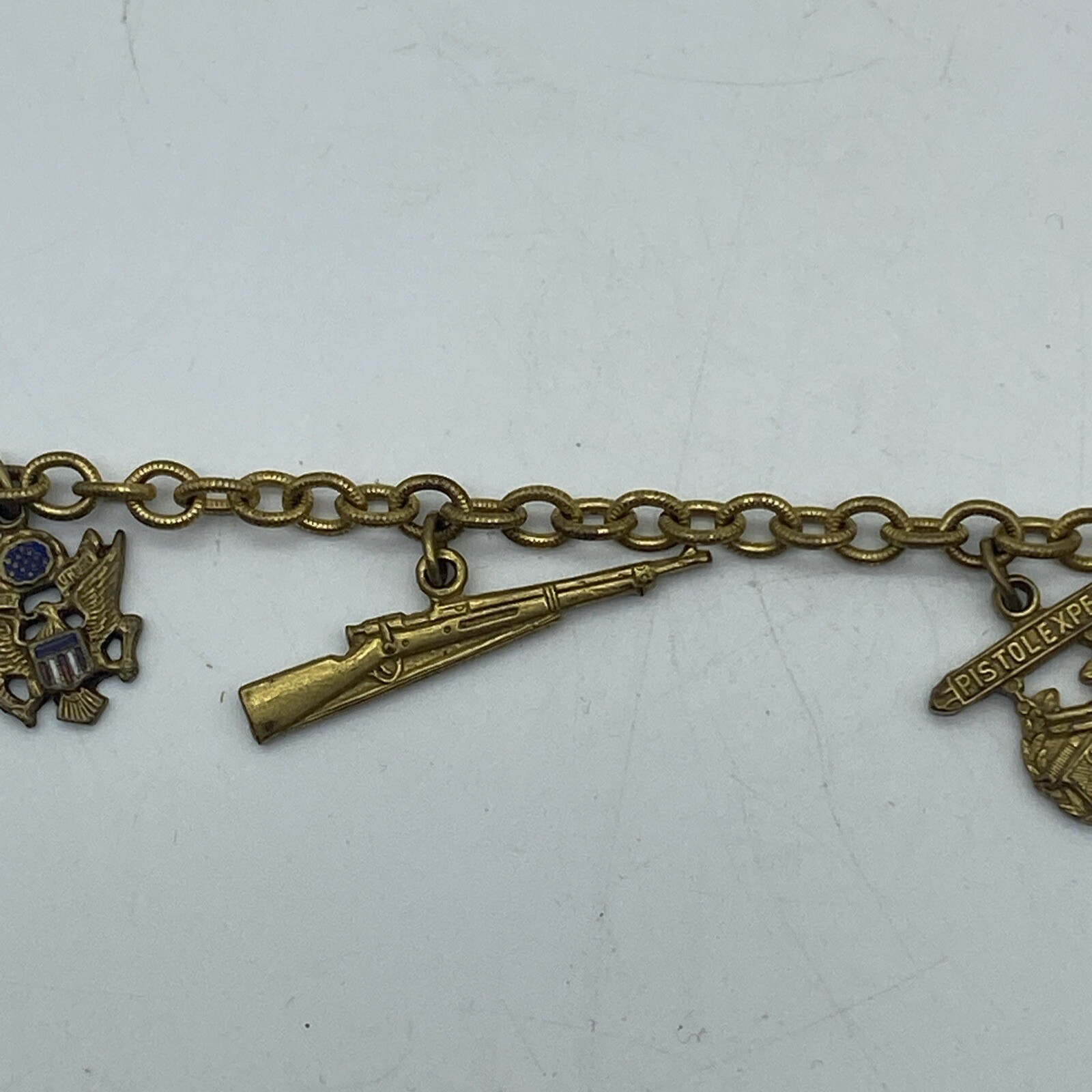 Vintage US WWII Marksman Charm Bracelet Sharpshooter … - Gem