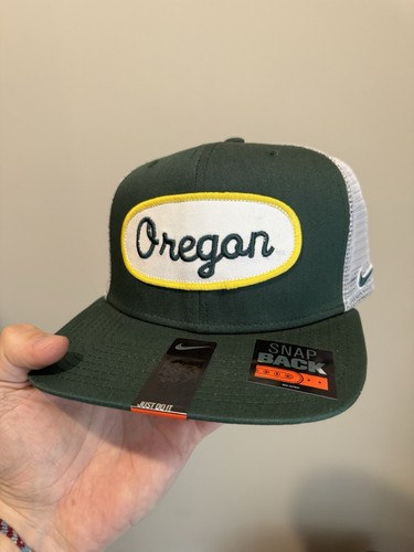 NWT NIKE TRUCKER SNAPBACK OREGON DUCKS HAT CAP | eBay