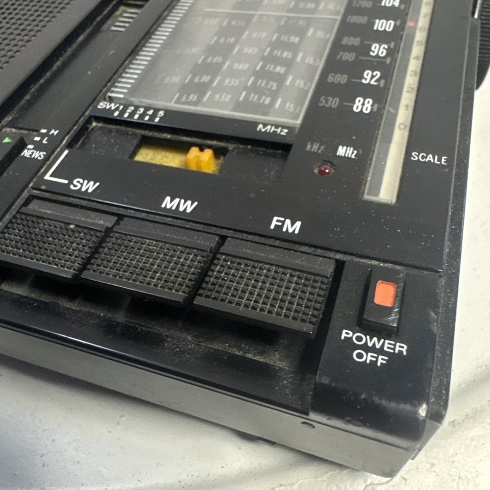 Old Vintage SONY ICF-7600W 7 Band Receiver, Radio. | eBay