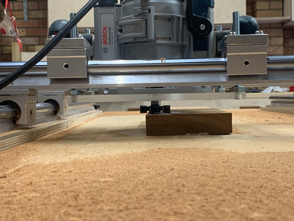 Slab Flattening, Router surfacing facing jig, Router sled, linear rail ...