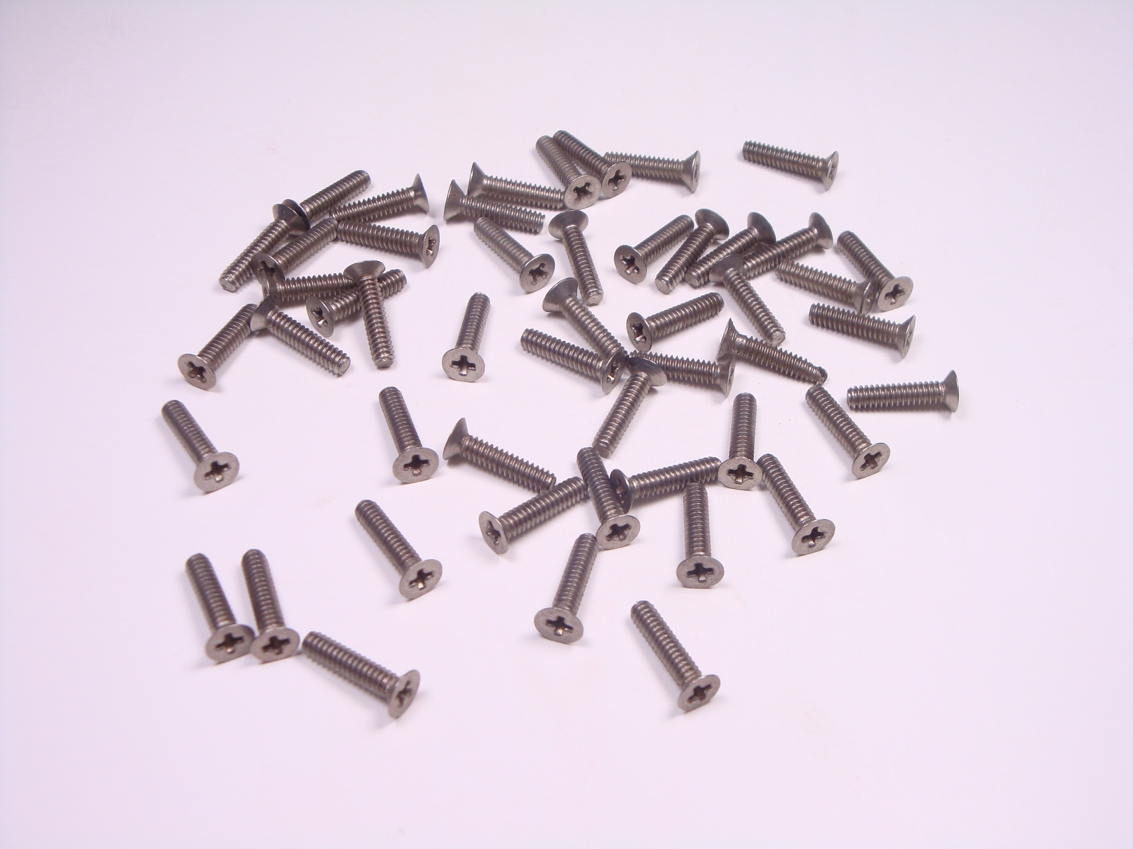 Lot of 50 MS51959-17 MIL Machine Screw Phillips Flat Head 82 Deg 4-40 1 ...