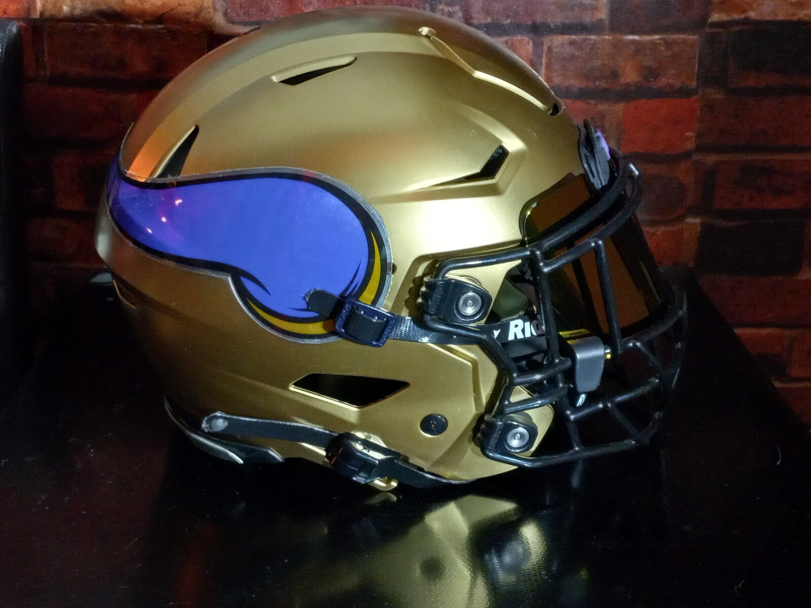 MINNESOTA VIKINGS RIDDELL SPEEDFLEX CUSTOM GOLD FOOTBALL HELMET ADULT ...
