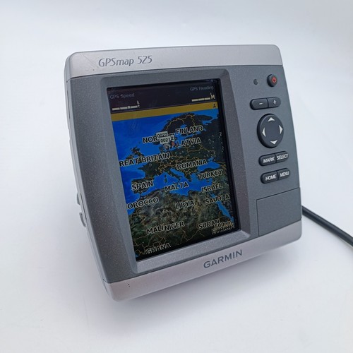 Garmin GPSMAP 525 Color Chartplotter - Built in GPS antenna - Marine ...