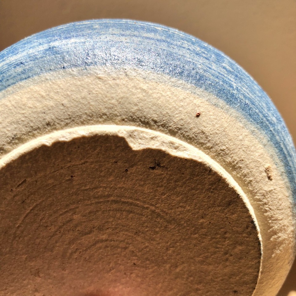 Vintage 1970s ‘Grae Edwards’ Lidded Ceramic Vessel. Australian Studio ...