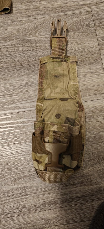Paraclete 330D Smoke Pouch Molle CAG Crye Multicam Pattern | eBay