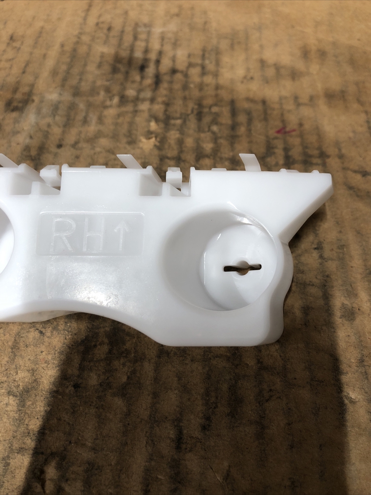 New Old Stock Nissan Genuine Parts Bumper Cover Bracket RH Part #62220 ...