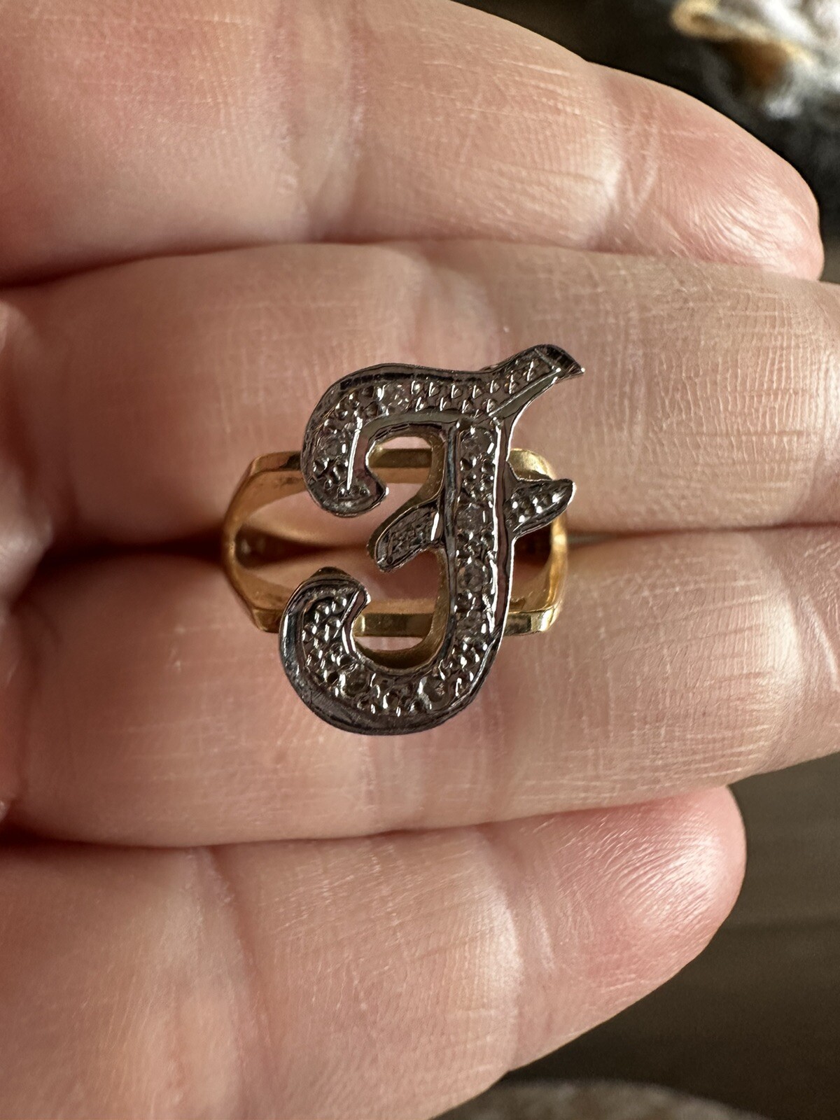 Absolutely Stunning, 14 Karat Gold Letter F Women’s R… - Gem