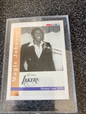 1992 NBA HOOPS MAGIC JOHNSON ROOKIE/RETIEMENT GOLD CARD WITH PROTECTOR ...