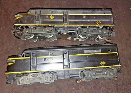 Vintage Lionel Trains #2032 Erie Alco FA AA Diesel Locomotive & Dummy ...