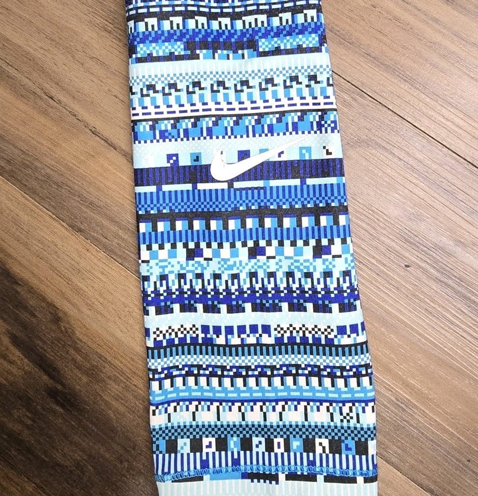 Nike Pro 8 Bit Leggings Women's Size Large Blue Turquoise Mix Logo | eBay