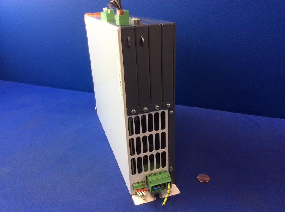 B&R ACOPOS 1022 SERVO DRIVE 8V1022.00-1 W/ AC110 & AC122 PLUG-IN ...