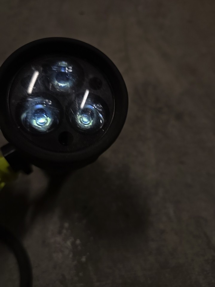 Princeton Tec Shockwave LED Dive Light | eBay